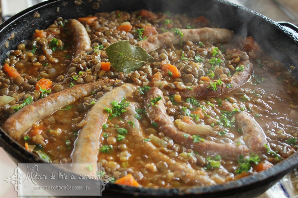 Mancare de linte cu sau fara carnaciori | Laura Laurențiu