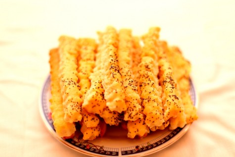 Saratele by criscertesuna | Laura Laurențiu