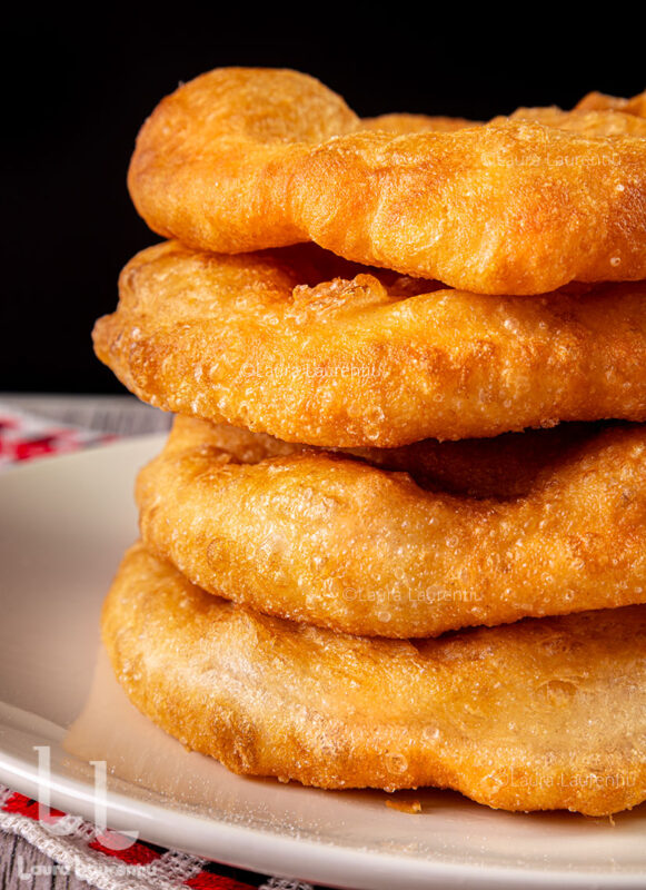 Scovergi - rețetă simplă de turte de post pufoase | Laura Laurențiu