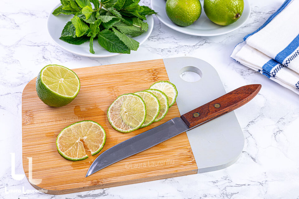 Cocktail Hugo - rețetă la minut pentru o băutură de vară | Laura Laurențiu